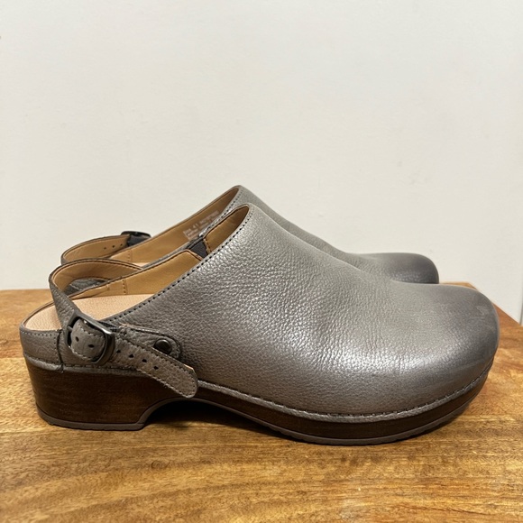 Shoes | Dansko Women Gray Leather Silver Metallic Mule | Poshmark